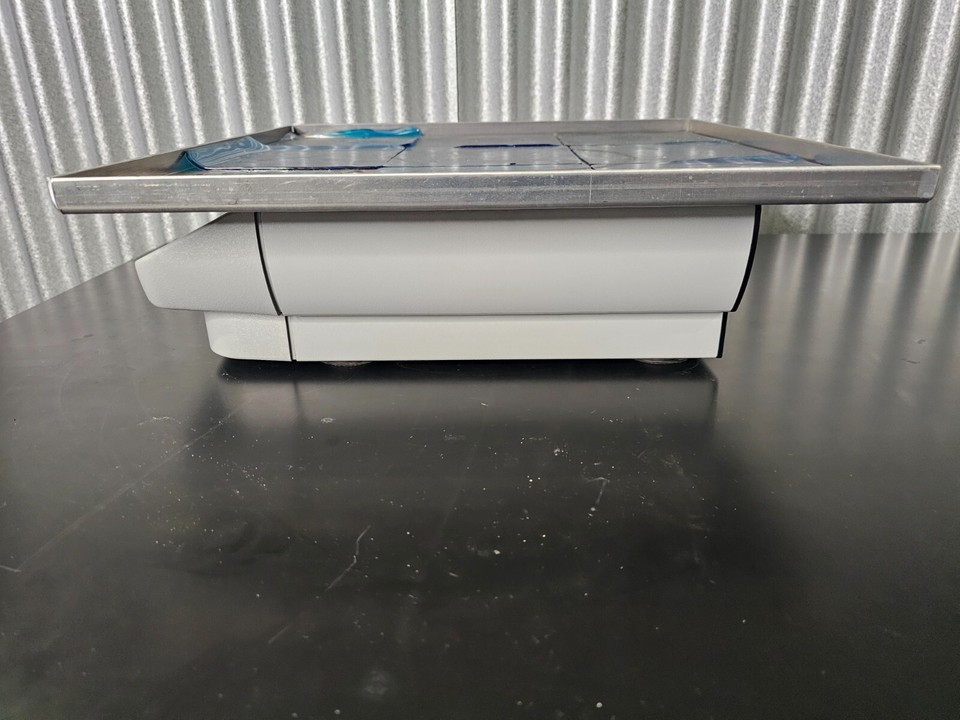 VWR MODEL ADVANCED 3500 ORBITAL SHAKER TABLE 89032-096 w/ 18" x 18 ...