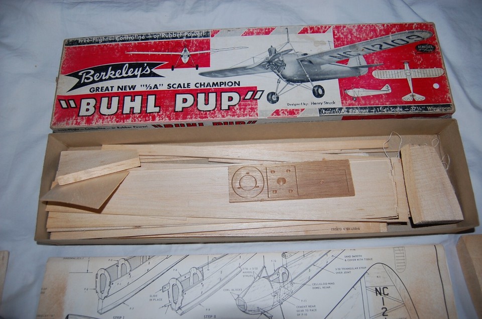 VINTAGE BERKELEY MODEL BUHL PUP BALSA WOOD AIRPLANE FREE FLIGHT UNMADE ...