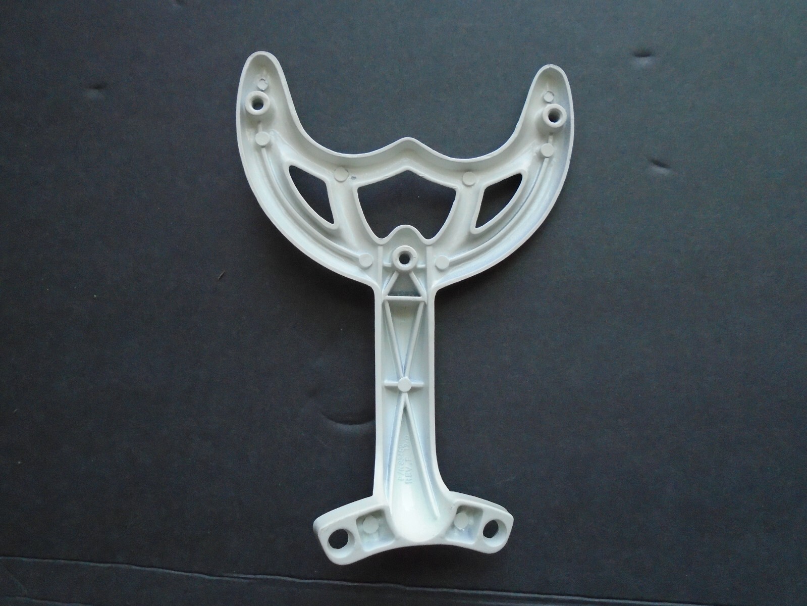 HUNTER 52' CEILING FAN REPLACEMENT ARM/BRACKET WHITE 83469 | eBay