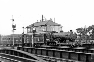 PHOTO LNER CLASS D16 4-4-0 LOCO NO. 62585 AT OXFORD 1954 | eBay