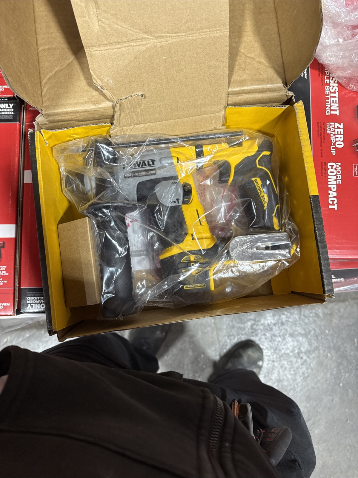 DEWALT DCH172B ATOMIC 20V MAX Cordless 5/8-in SDS+ Rotary Hammer Drill NIB