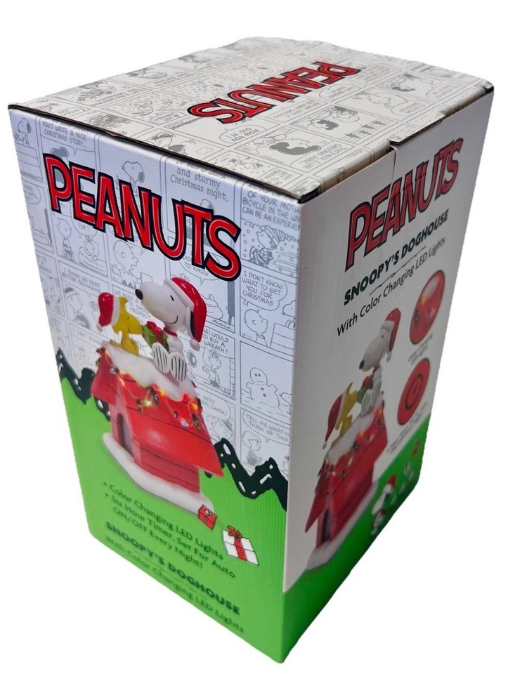 Peanuts Snoopy’s Dog House Color Changing LED Christmas Lights Figurine ...