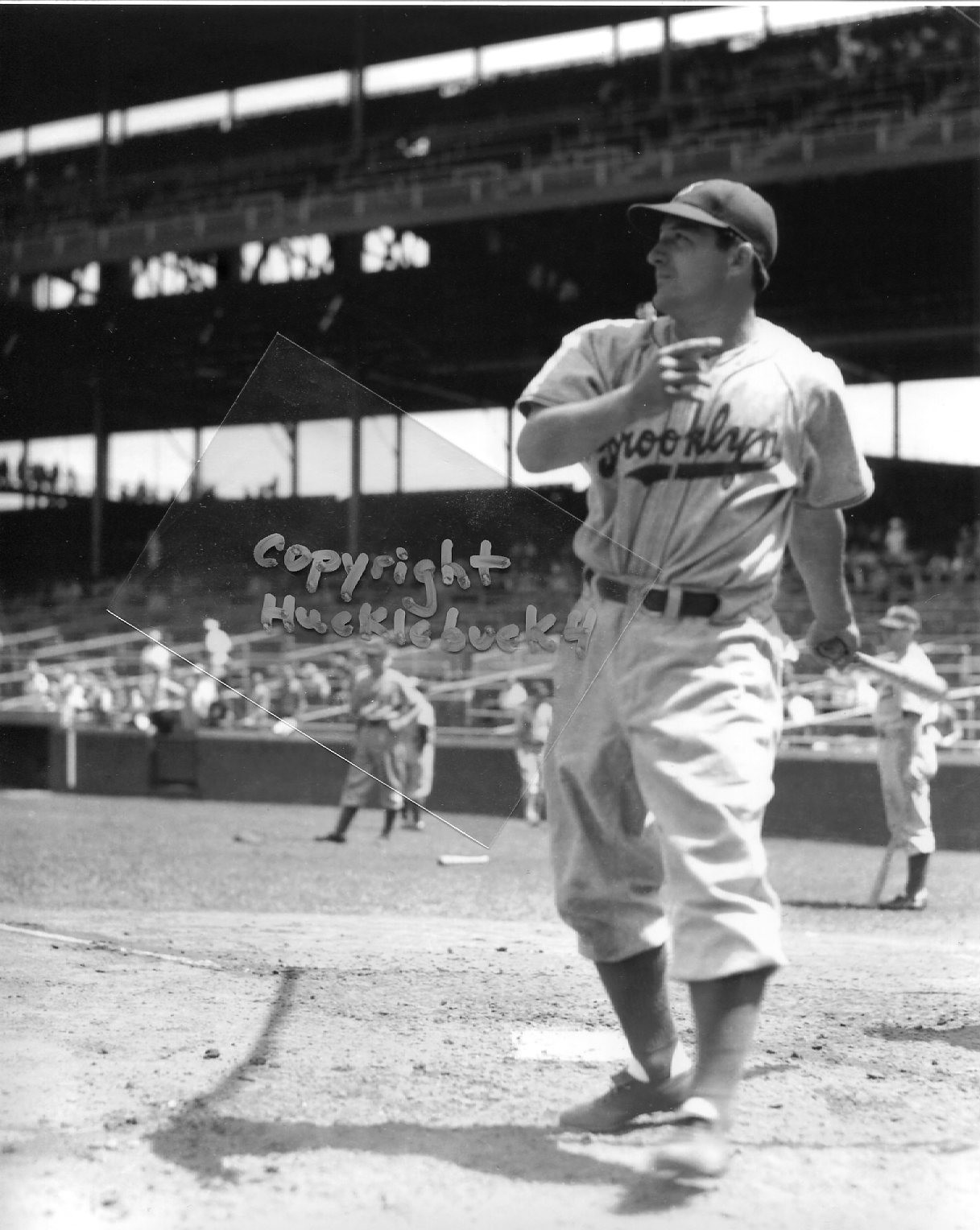 JOE MEDWICK Photo in action HOF1940s Brooklyn Dodgers -George Burke (c ...