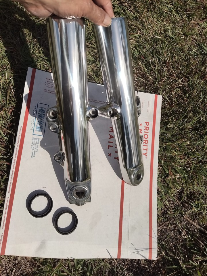 Harley lower legs front forks & new seals FLH/FLT FLHR/FLHRI POLISHED ...