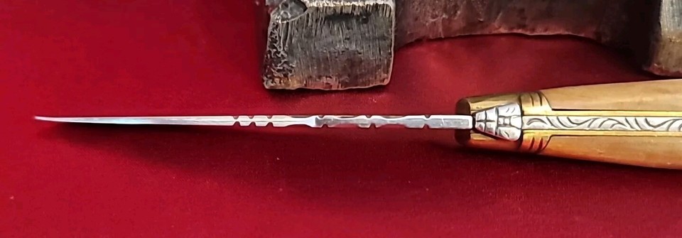 Laguiole Le Fidele Knife 12C27 France Wood Handle Single Blade Folding ...