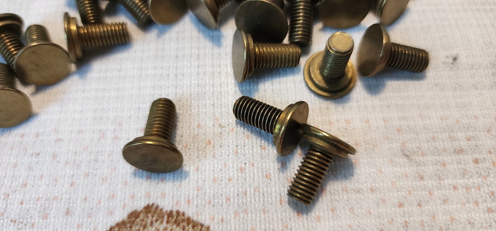 Barn Clean Out FINIAL SCREWS lot of 50 Brass color Lamp Parts | eBay