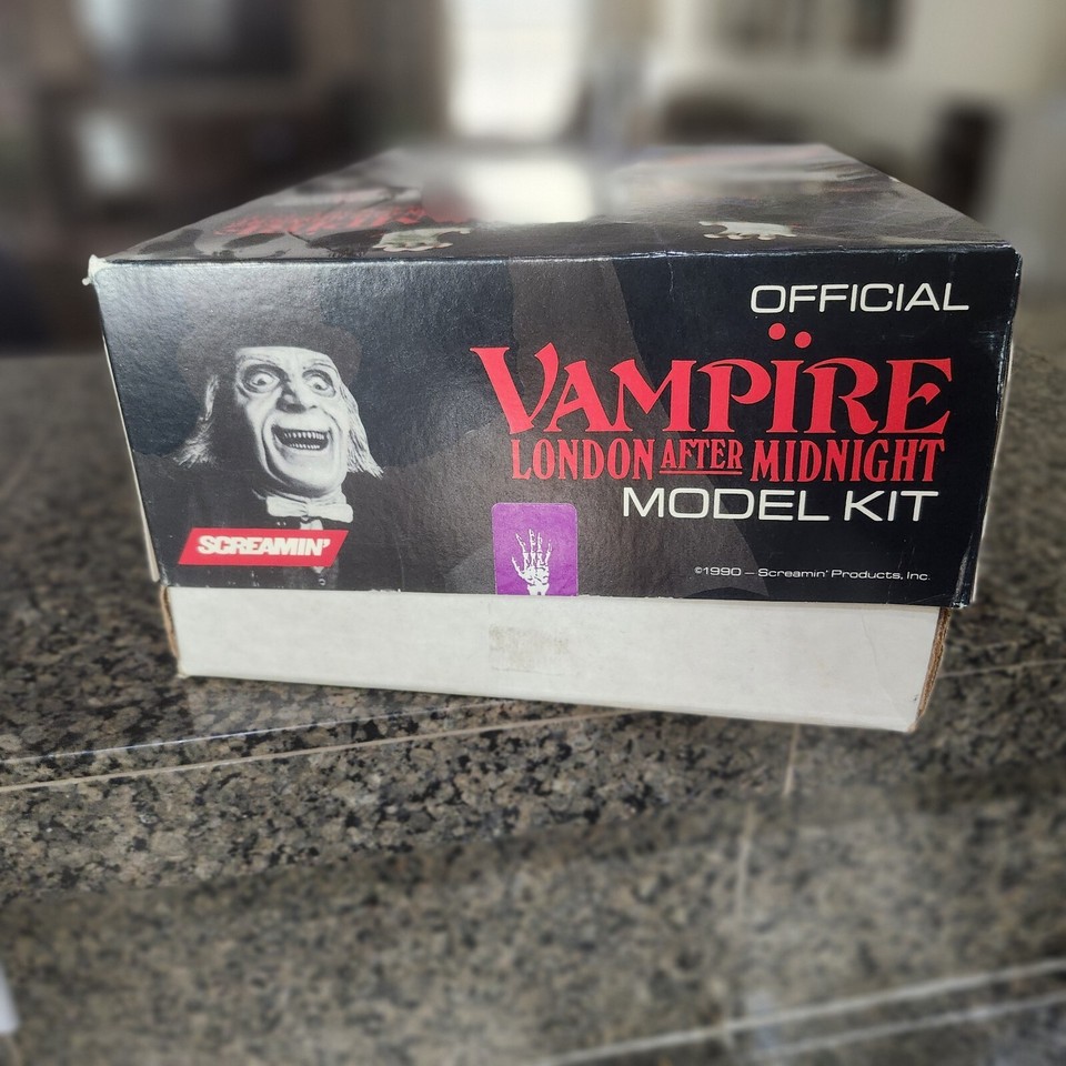 screamin vinyl model kit Vampire Of London | eBay