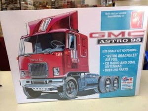 AMT 1140 GMC Astro 95 Truck Tractor model kit | eBay