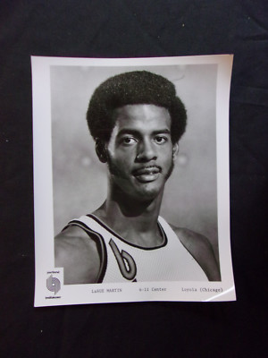 Vintage 1970's LaRue Martin Portland Trail Blazers B/W 8 x 10 Press ...