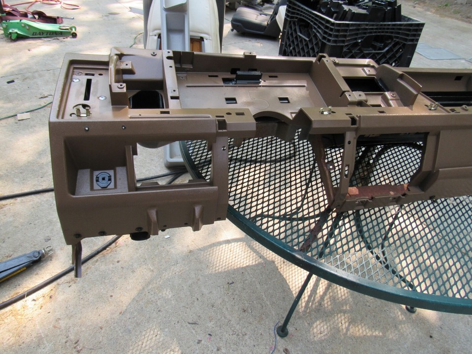 1988-1994 Chevrolet Silverado GMC Sierra C1500 K1500 Brown Dash Frame ...