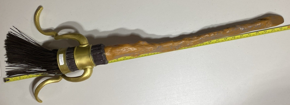 Harry Potter Firebolt Quidditch 35" Broom Warner Bros Entertainment Co ...