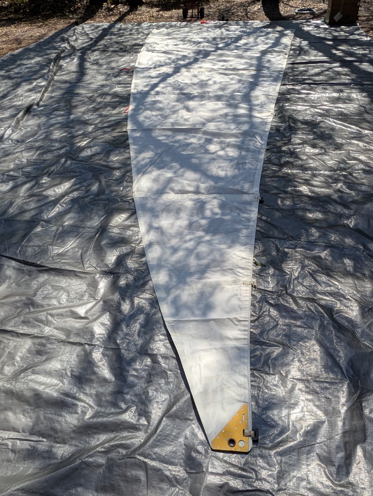 Mainsail by Doyle, 25-28' sailboat (approx. 172 sq ft) 28'7" luff x 10 ...