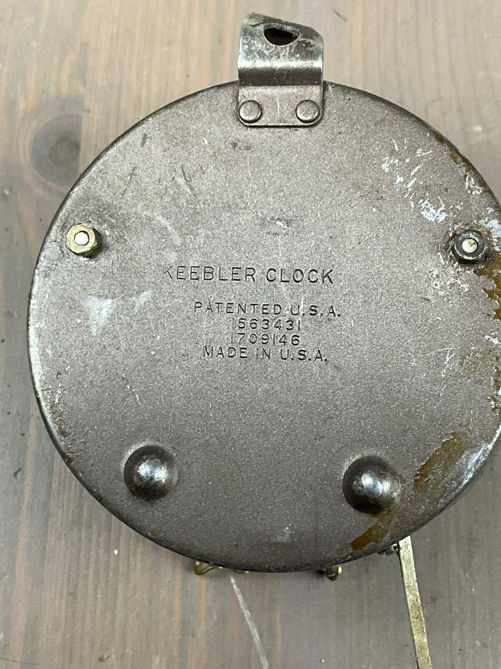 A Lot of Lux Novelty Keebler Clock Parts, 1 Bulldog, 1 Cat | eBay