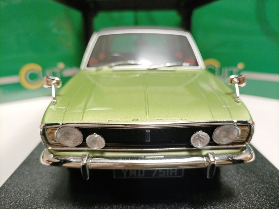 Cult 1:18 Ford Cortina 1600E 1970 Metal Green Car Model | eBay UK