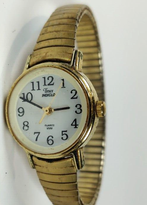 TIMEX WOMENS WATCH; WHITE FACE W/INDIGLO; EASY TO READ GOLD BAND ...