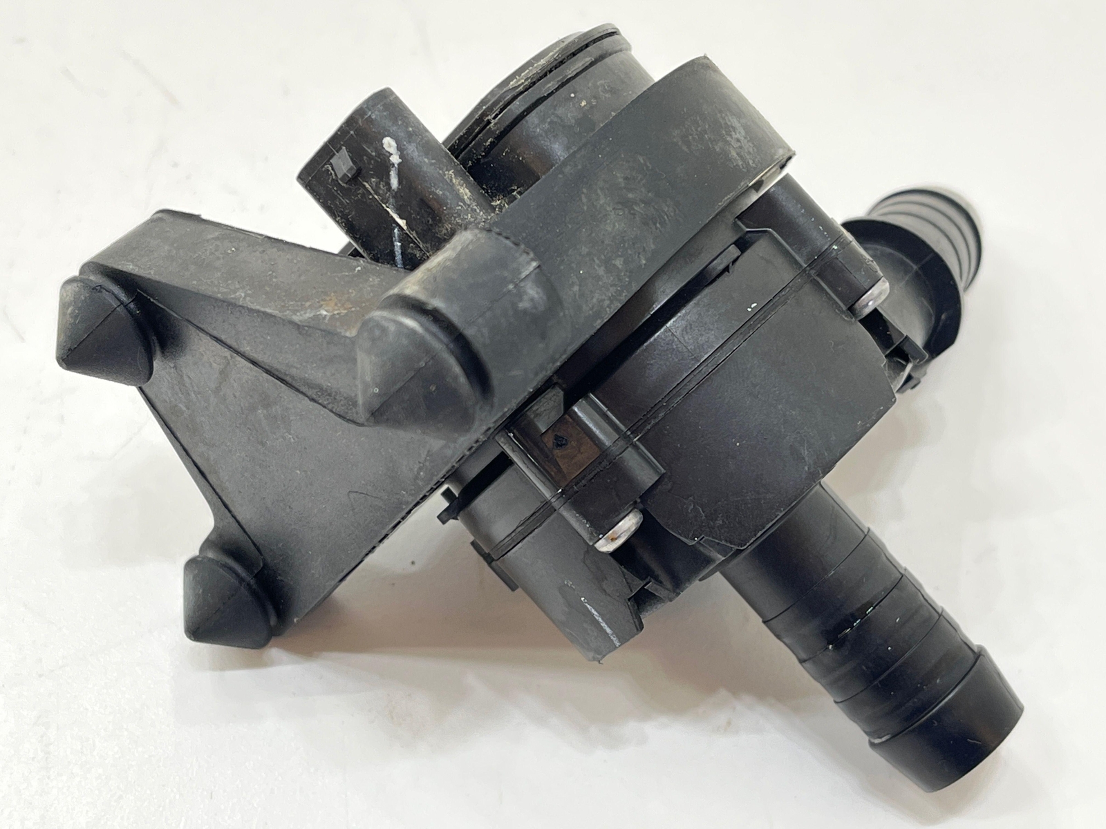 Used Auto Car Auxiliary Water Pump DS78-8C419-AB Aspirator, 46% OFF