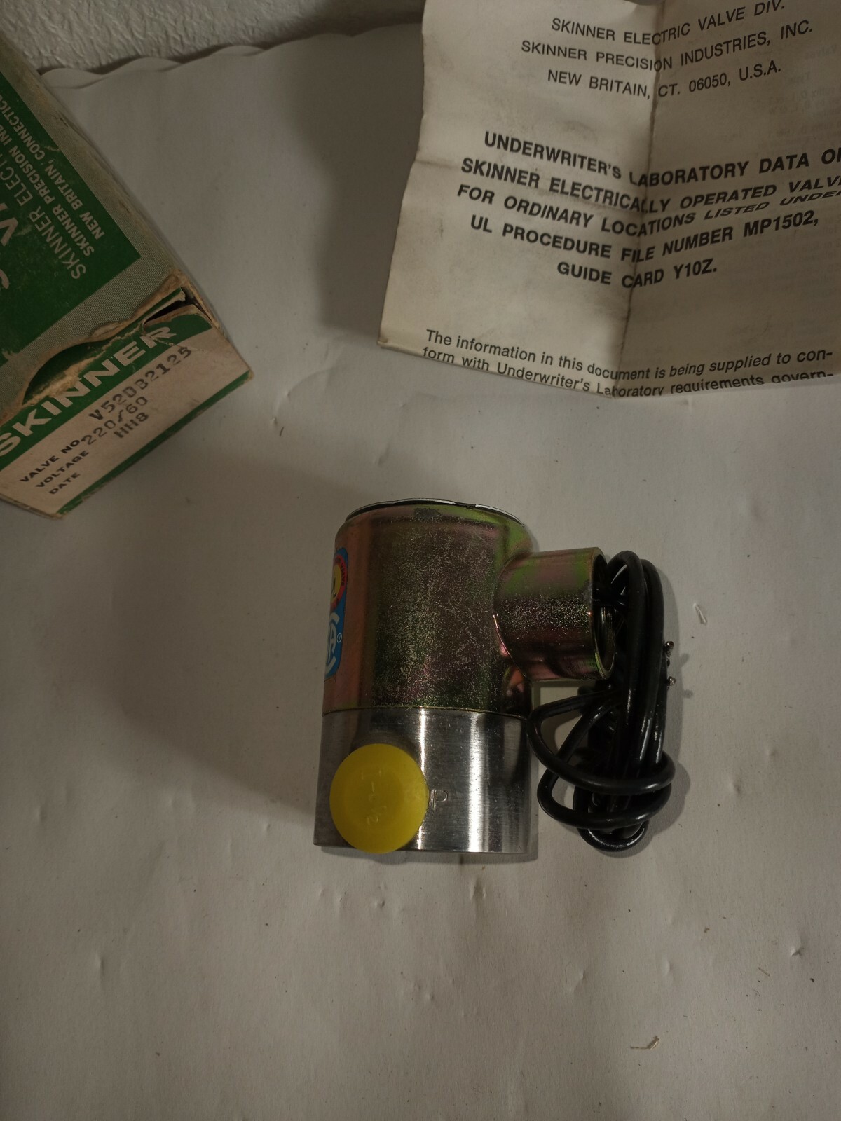 NEW GENUINE SKINNER V5 SERIES SOLENOID VALVE | Grelly USA