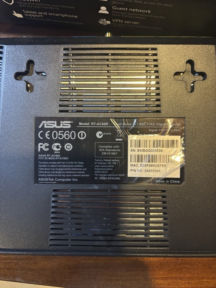 ASUS RT-AC66R 802.11ac Dual-Band Wireless AC1750 Gigabit 4-Port Router ...