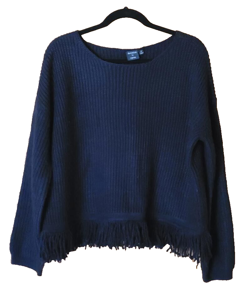 devotion by cyrus Oversized Fringe Pullover Cropped Sweater Black Size ...