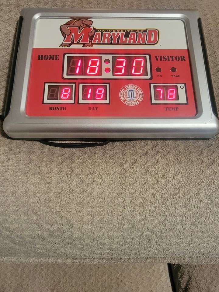University of Maryland Scoreboard WALL/ TABLE Clock Room Temperature 9 ...