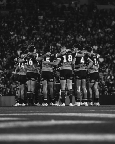 BRISBANE BRONCOS NRL RUGBY TEAM PLAYER POSTER,BARGAIN + | eBay