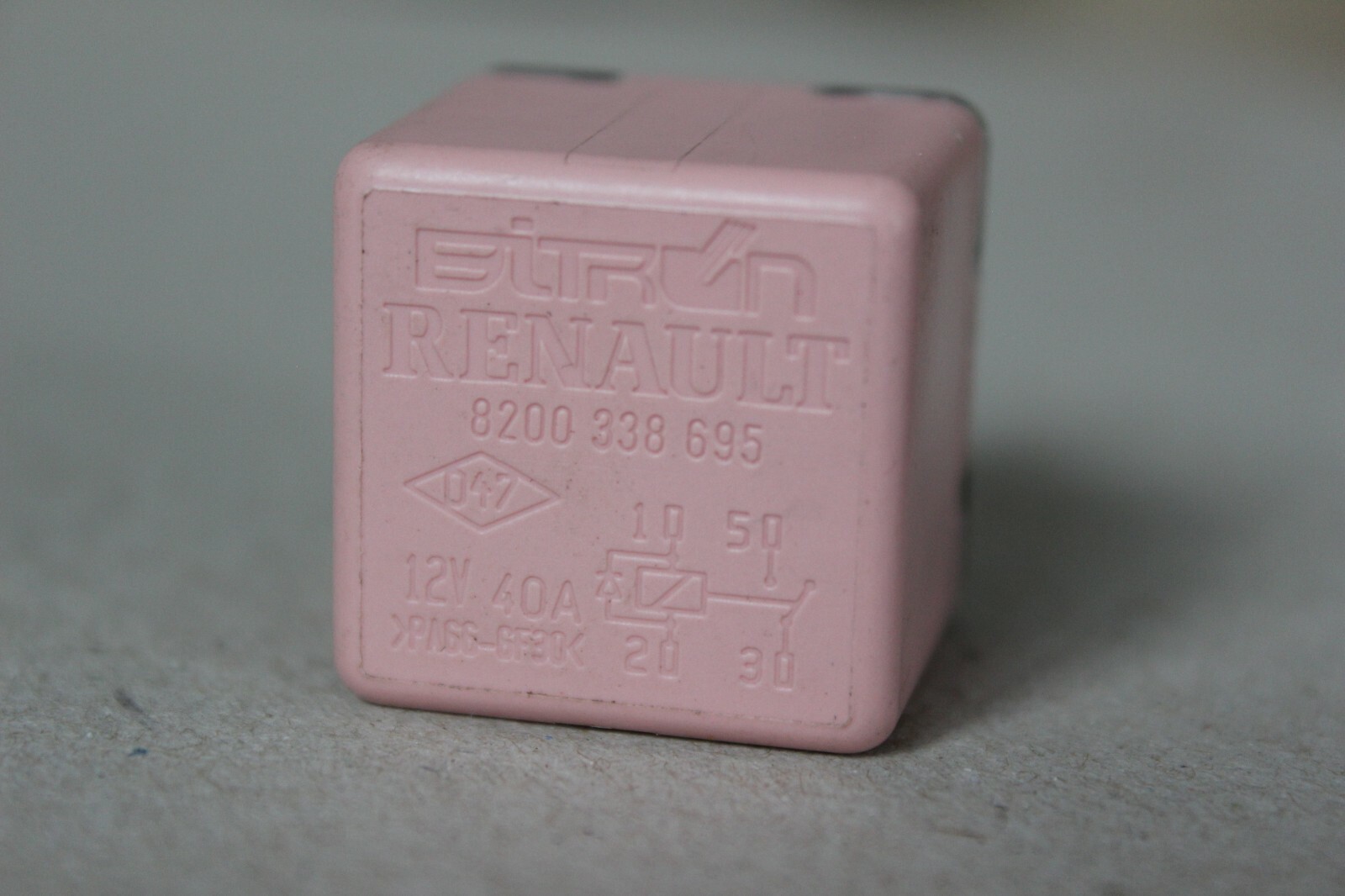 12V+4Pin+%23+Bitron+8200338695+TESTED+RELAY+Renault+Pink for sale ...