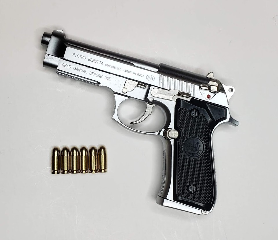 ALLOY EMPIRE Beretta M92 A1 Shell Eject COLLECTOR Toy Gun 1:2 Mini Guns ...