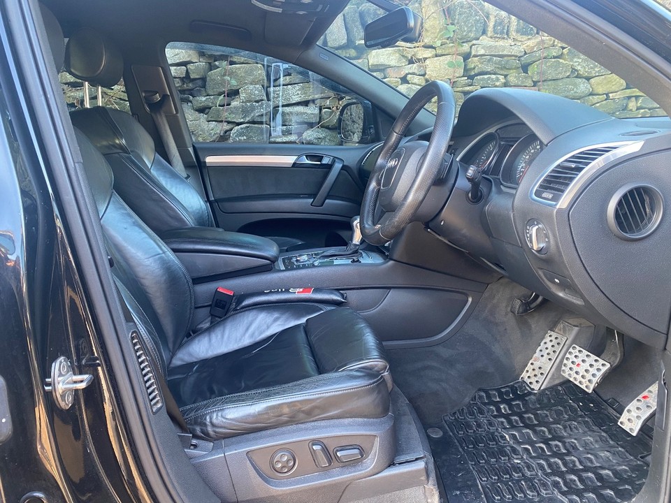 AUDI Q7 S LINE 2007 7 SEATER, spares/repairs non starter £15k service ...
