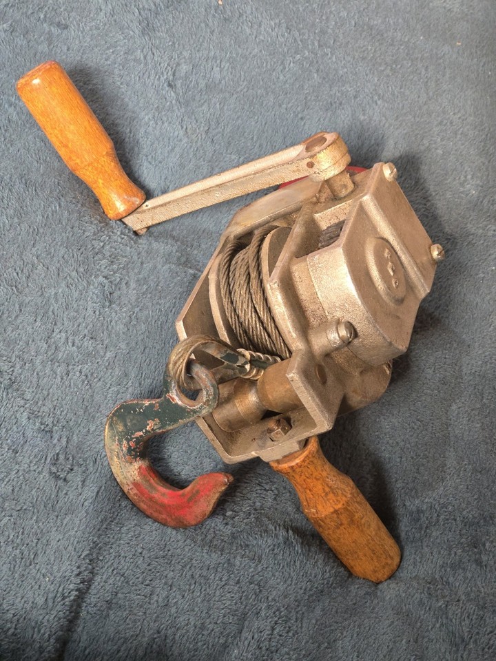 PEC HOIST WINCH MODEL H-4001 Crosby Laughlin 5/16 hook | eBay