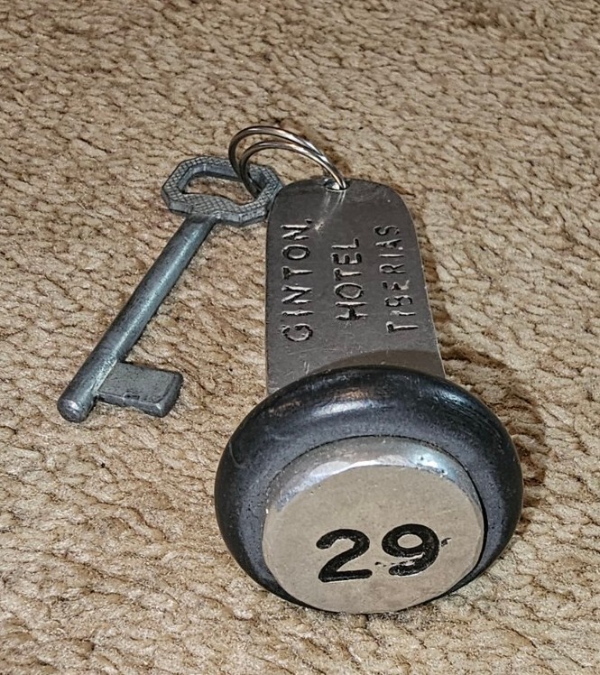 Rare Vintage Old Isreal Hotel Key Ginton Hotel Tiser… - Gem