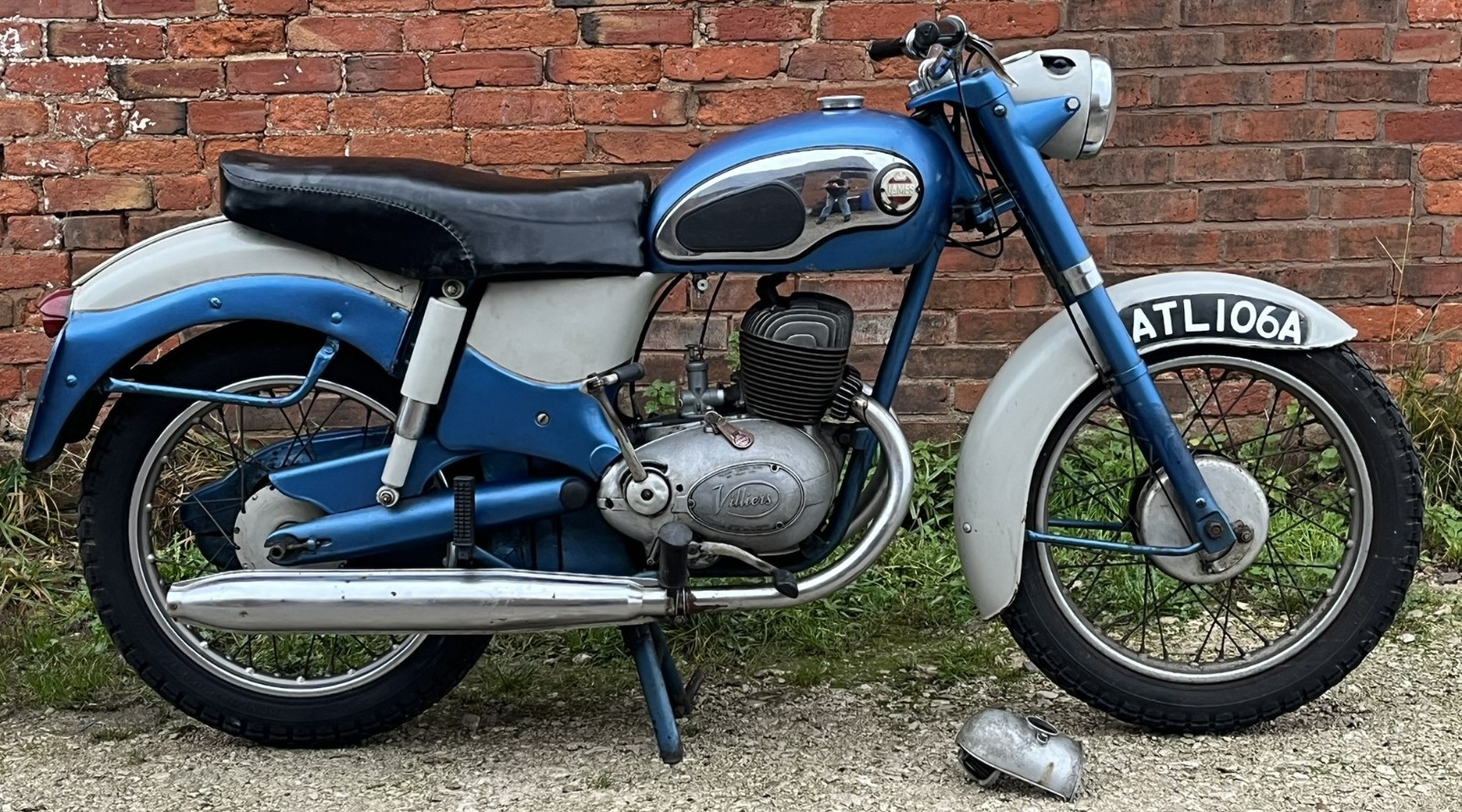 1963 James Superswift 250cc 4 Speed Twin With V5C Doc - Bike Years - 1960s