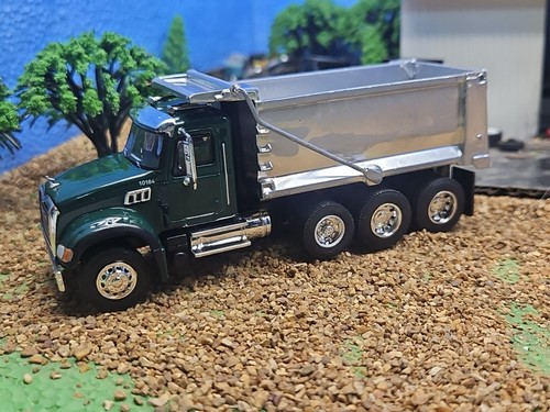 CUSTOM Mack Granite Dump Truck 1/64 2020 dcp Greenlight rock gravel ...