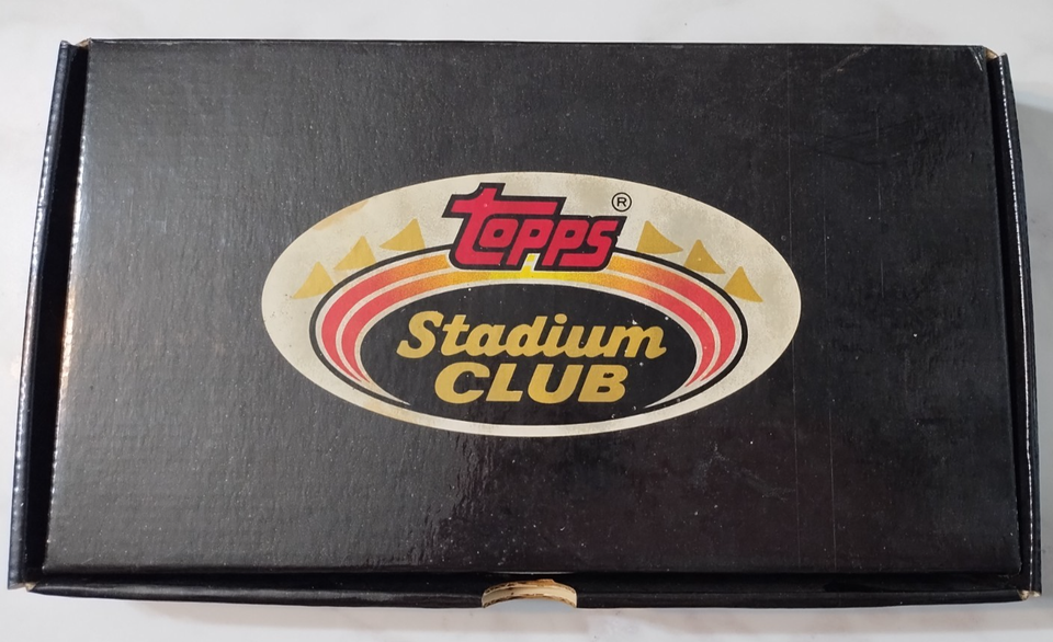 1991 Stadium Club Charter Member Box Set (Ryan Medallion, Keychain, 50 ...