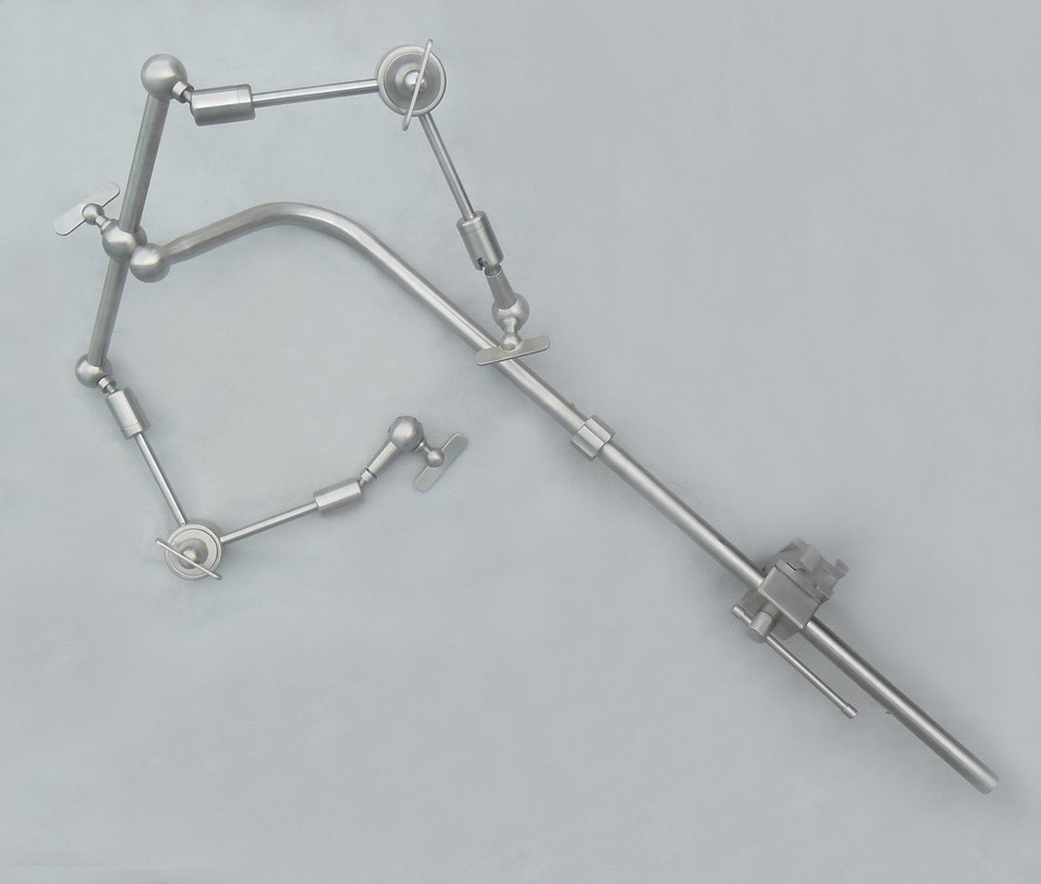 IRON INTERN AUTOMATIC RETRACTOR HOLDER Surgical Instruments | eBay