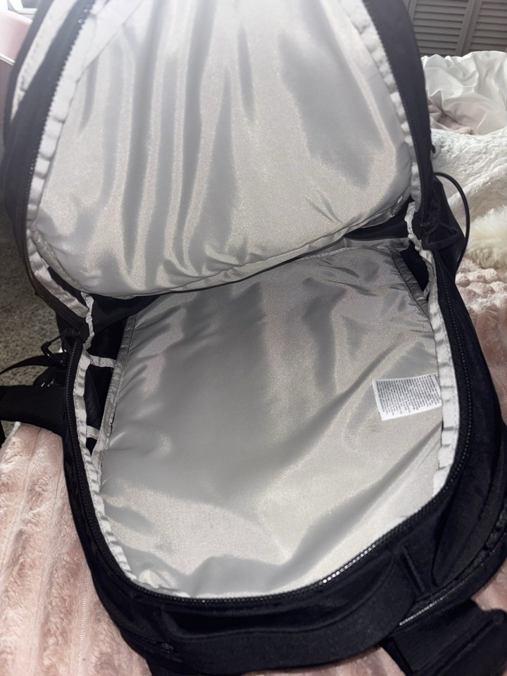 The North Face Borealis Backpack - Black 196011427438| eBay