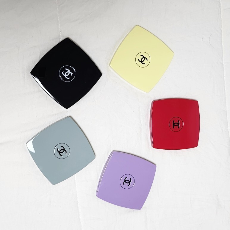 CHANEL Codes Couleur Limited Edition Miroir Double Facettes 111 ...