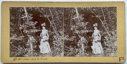 Francia Isle-Adam Bella Donna Nella Foresta Moda c1900 Foto Stereo ...
