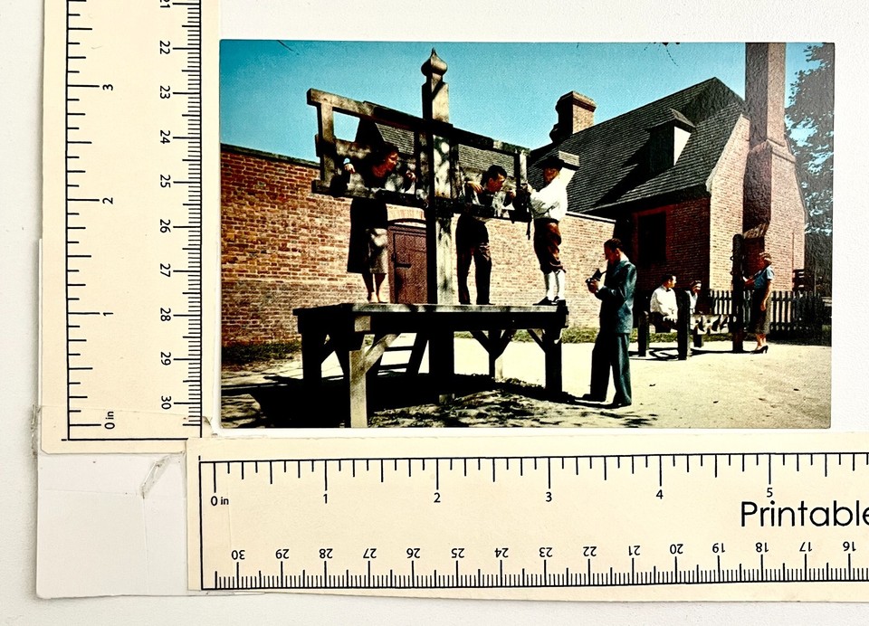 1960s Williamsburg VA Public Gaol Pillory Stocks Colonial Vtg Postcard ...