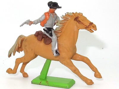 BRITAINS DEETAIL - MOUNTED COWBOY BANK ROBBER WITH PISTOL - RARE 1970S ...
