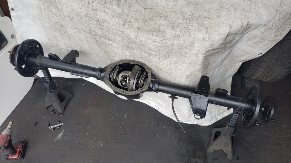 REAR 3.55 YJ Jeep Wrangler 87-95 Dana 35 Rear Differential Axle FREE ...