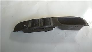 INTERRUPTEUR D'ALIMENTATION VITRE AVANT GAUCHE Mitsubishi MR587952 | eBay