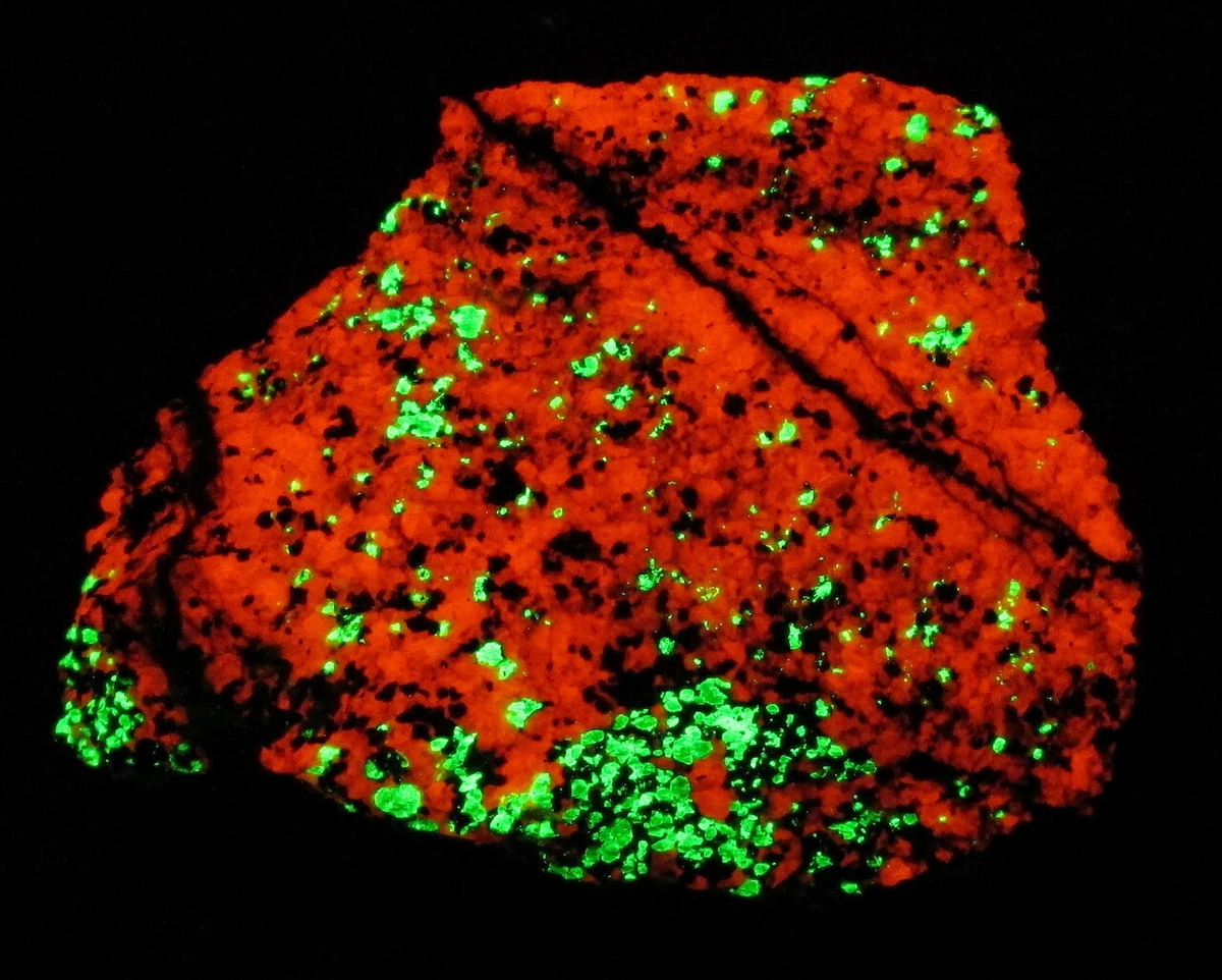 Franklinite Fluorescence