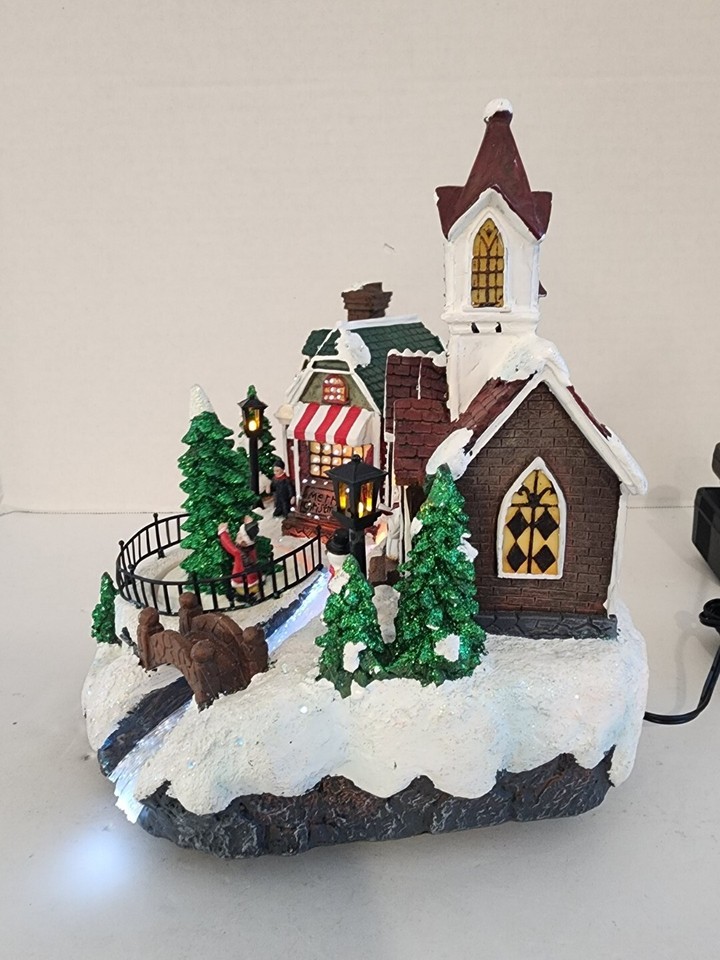 Cracker Barrel Animated Fiber Optic Christmas Village Season Peace Tree ...