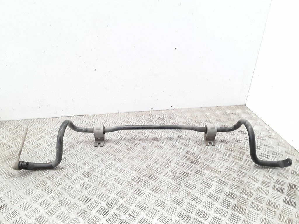Renault Captur 1.5dCi 66kW Diesel 2015 Front anti-roll bar sway bar ...