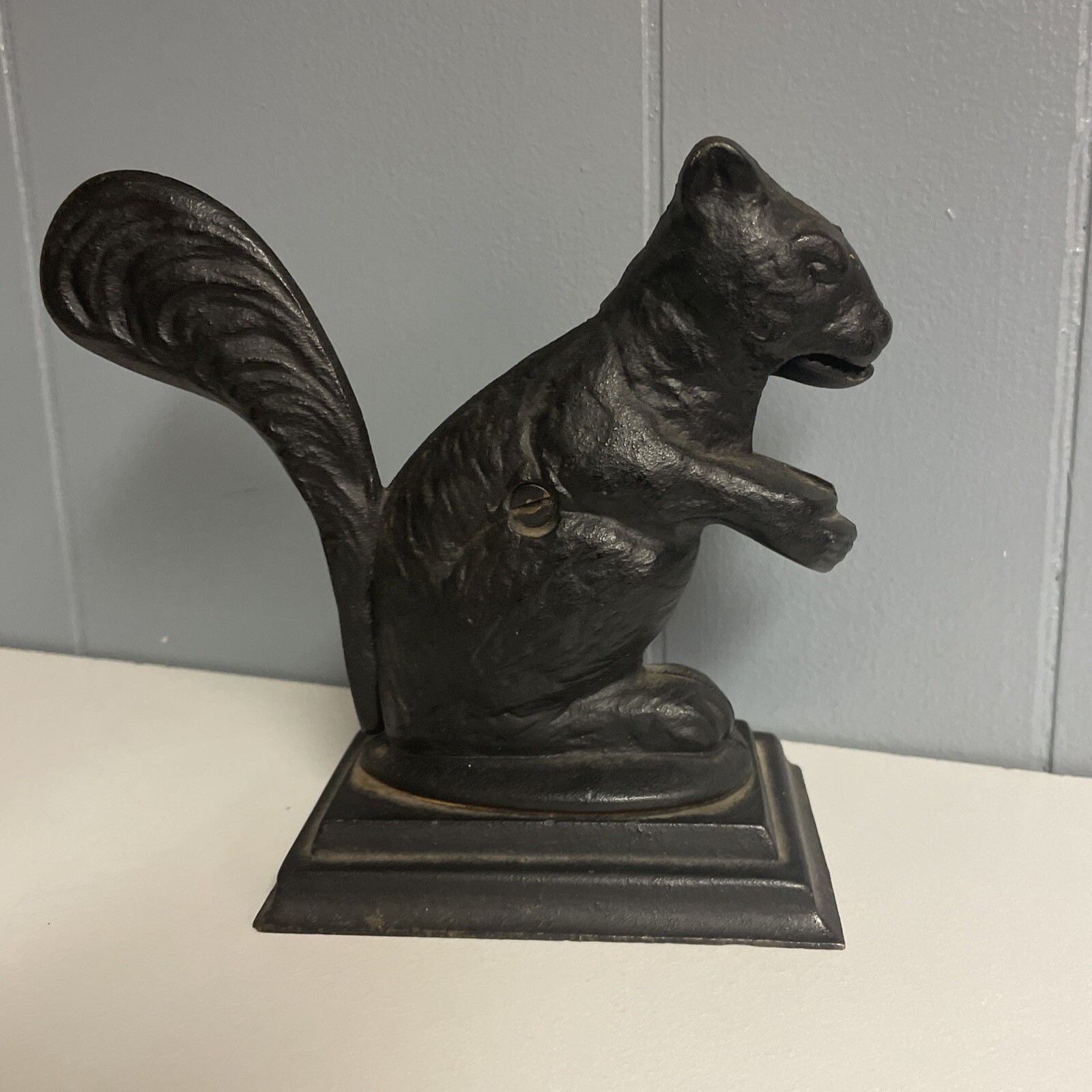 Vintage Squirrel Nutcracker Black Cast Iron Crack Nuts Tail Mouth RARE ...