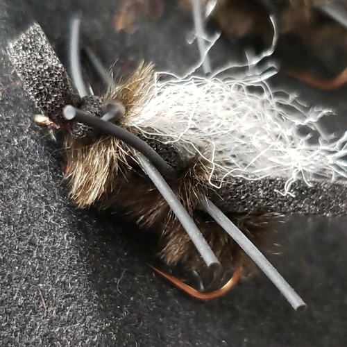 TROUT DRY FLIES CHERNOBYL PARACHUTE HOPPER OSTRICH SIZE 8 CUSTOM TIED ...