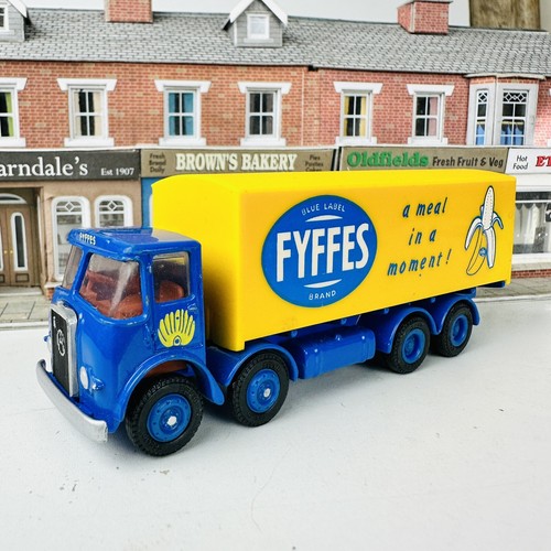 EFE 1:76 OO Railway Atkinson Mk 1 Fyffes Bananas Truck Lorry Model ...