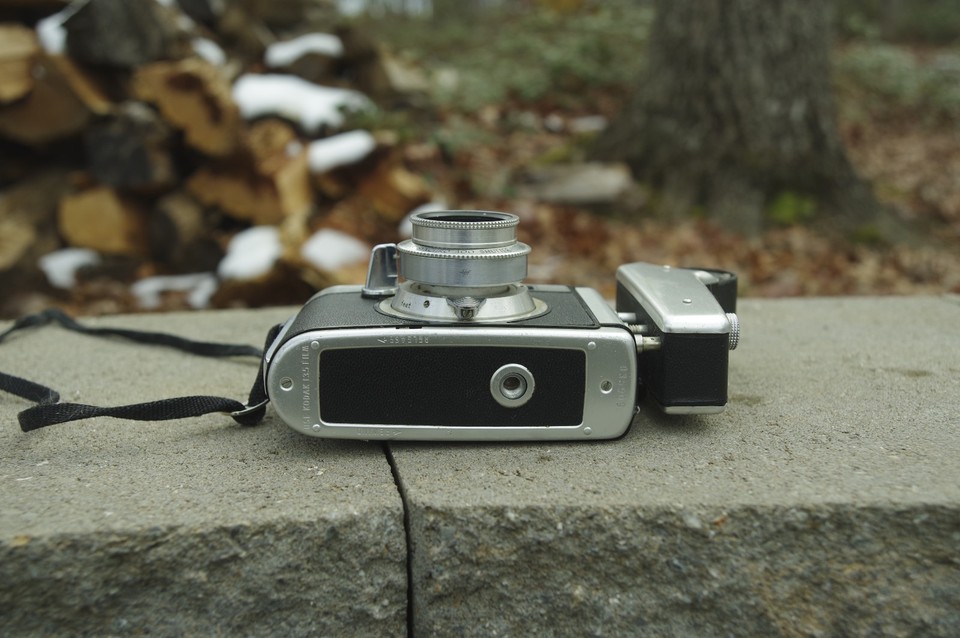 USED Kodak Signet 40 Rangefinder Camera with attached flash bracket | eBay