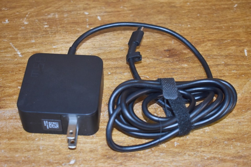 ASUS ROG Ally X 7" RC72LA-ALLYX.Z1X 1080P Gaming Handheld (24GB RAM 1TB ...