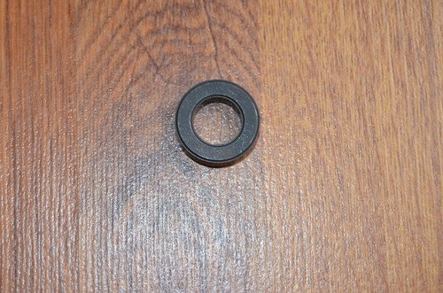 Husqvarna 587086401 Output Shaft Seal Fits 590100301 RS800 GTH1821 OEM ...